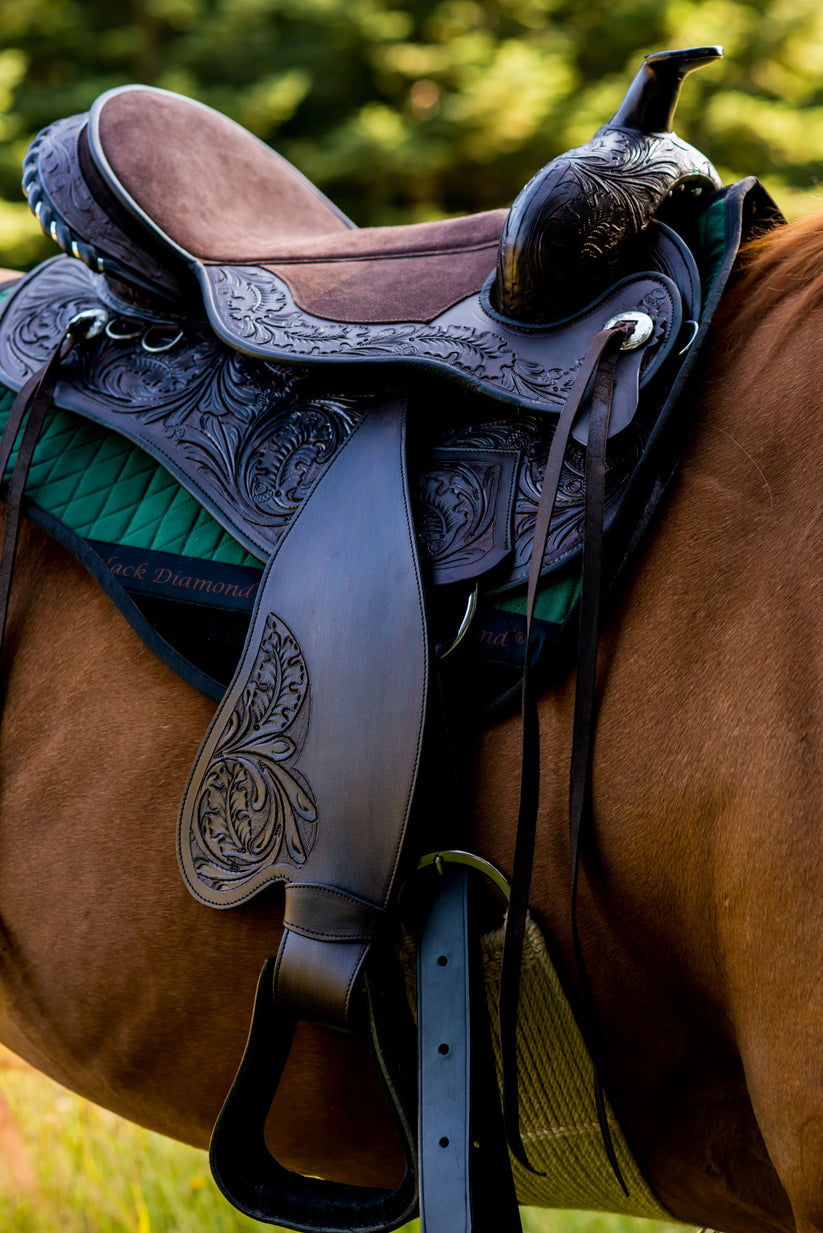 Rosewood Treeless Saddle – BlackForestSaddles